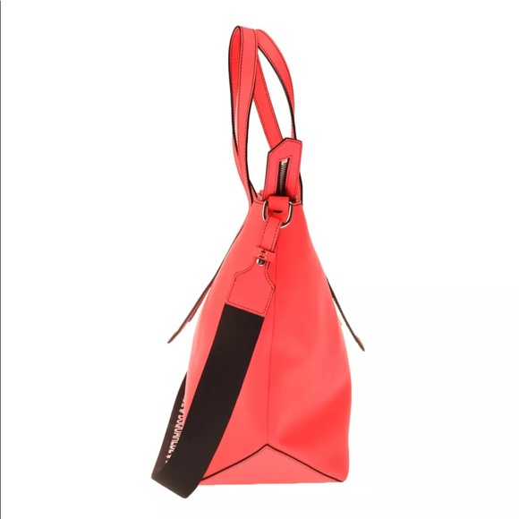 DSQUARED | Bags | Dsquared2 Large Leather Tote Fuchsia | Poshmark